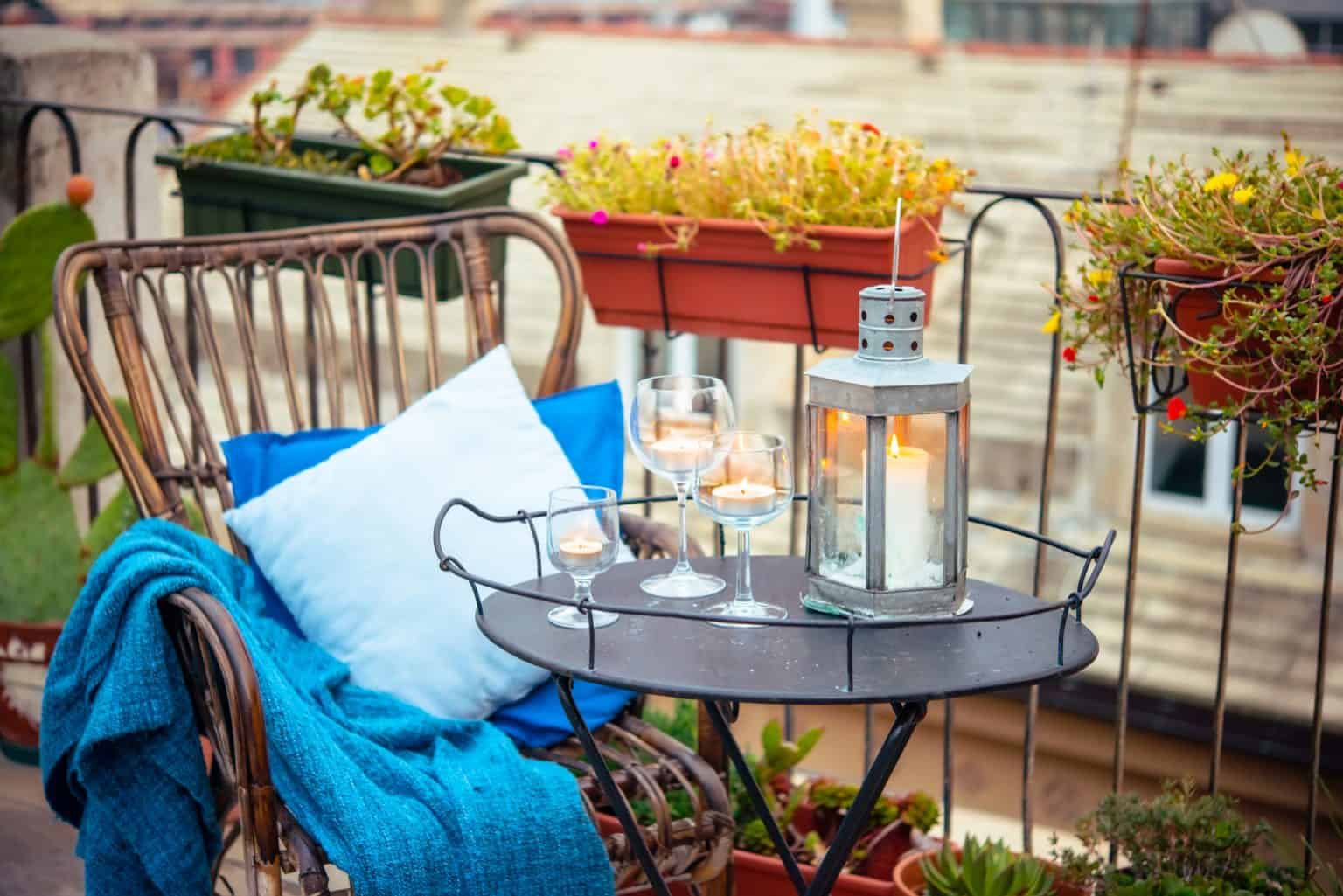 Block Wind Effectively on Your Balcony – Captain Patio