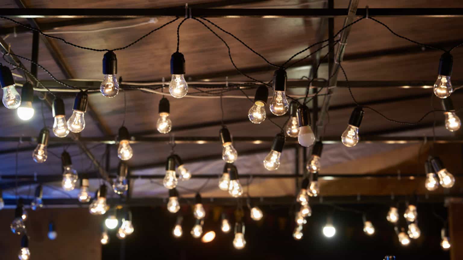 How To Keep String Lights From Sagging – Captain Patio